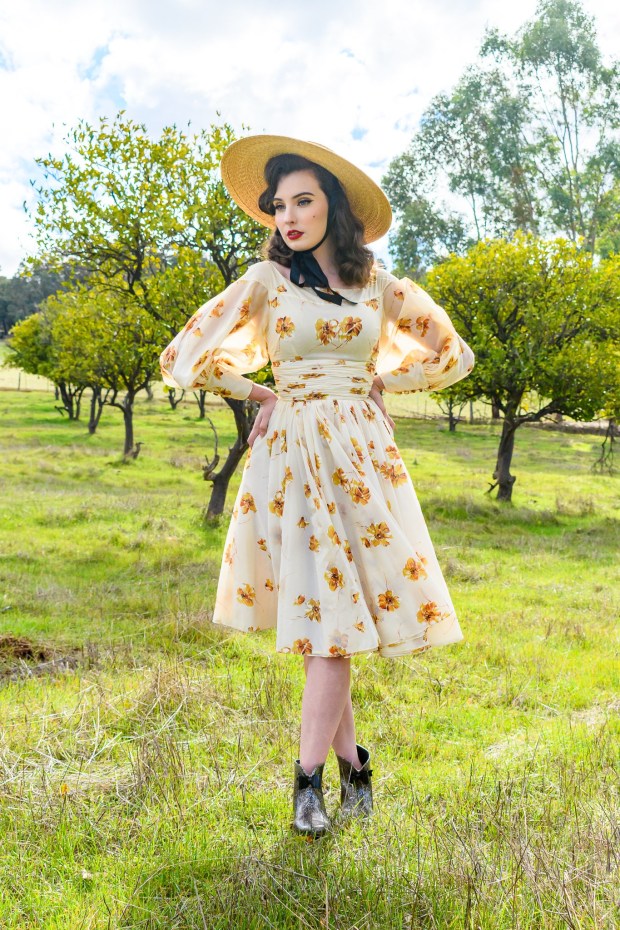 Day at the Farm Look Book – Miss MonMon Styling – Miss MonMon
