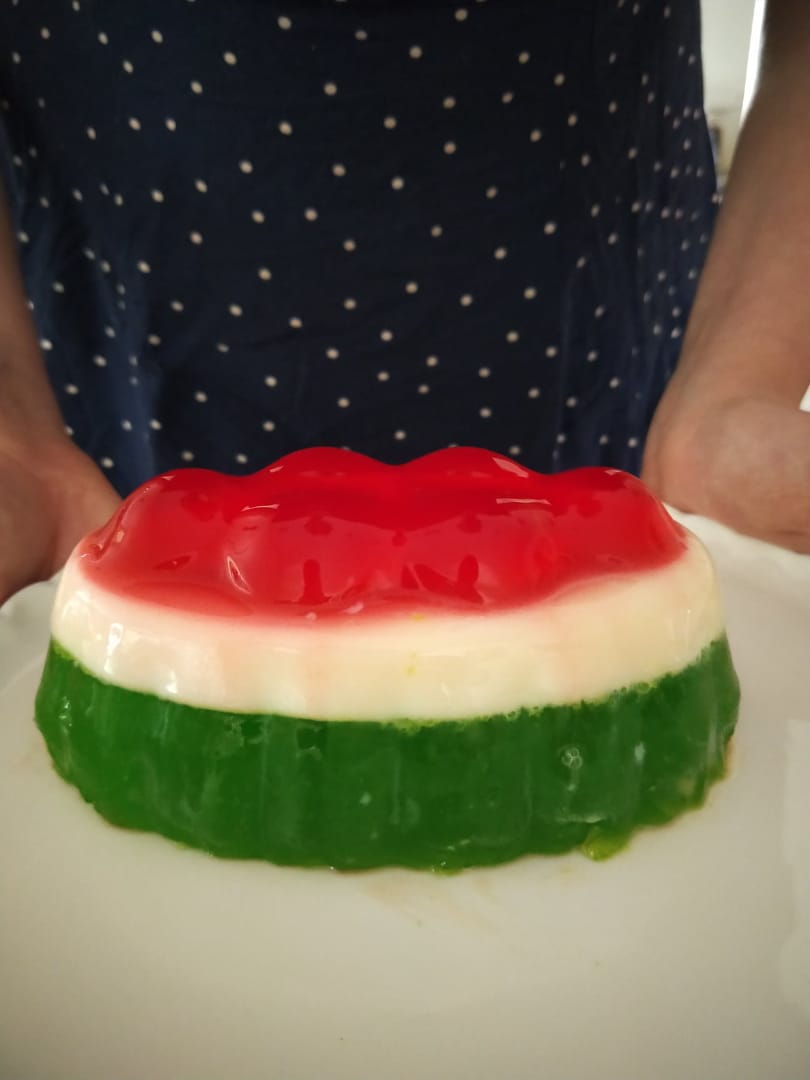 Making a Vintage Christmas Jelly – Miss MonMon